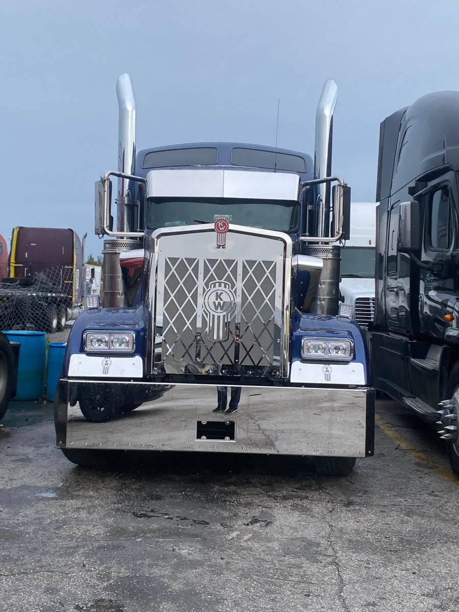 Kenworth W900 Bumper W/25 LED's – A&A Stainless Steel
